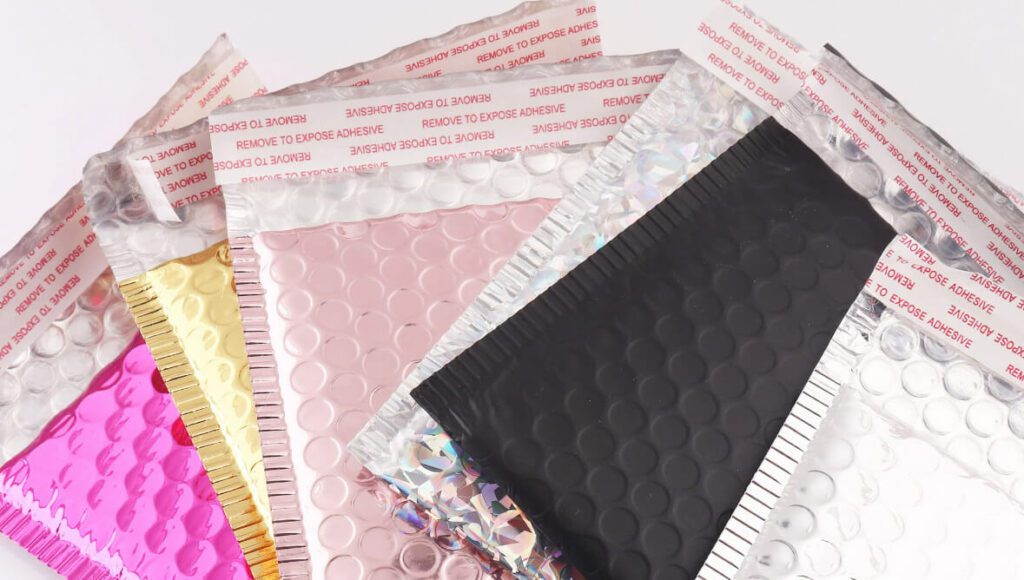 The Complete Guide to Bubble Mailers | ForestPackage Blog